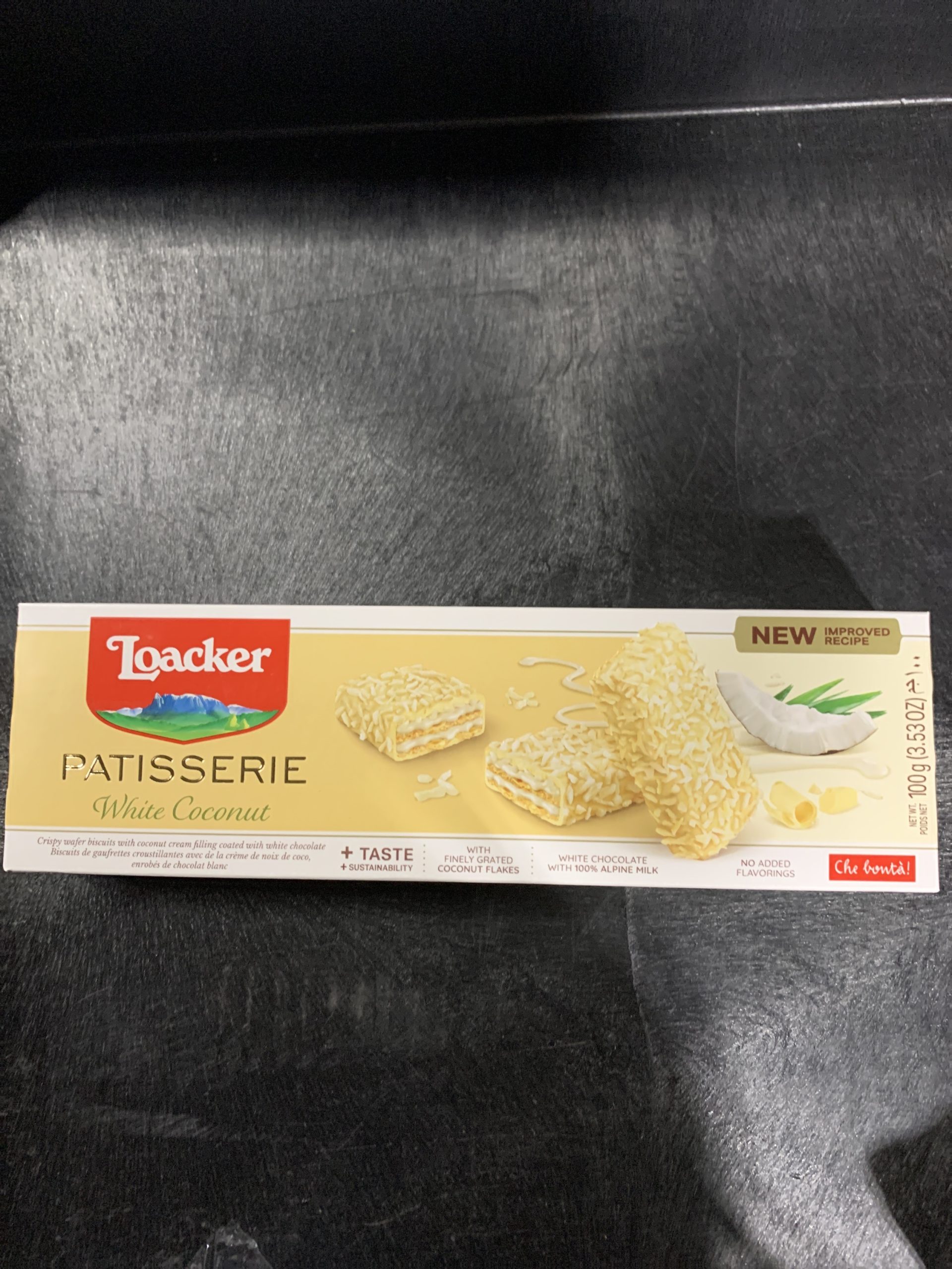 Loacker Patisserie White Coconut 100g - Albazaar Market